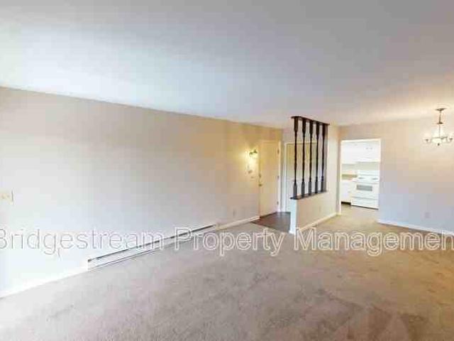 2 Bedroom Apartment for Rent at 441 N Broadway St #7, Trotwood, OH 45426