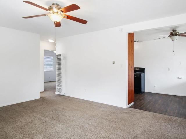 2 Bedroom Apartment for Rent at 4447 1/2 Mentone St, San Diego, CA 92107 Point Loma Heights