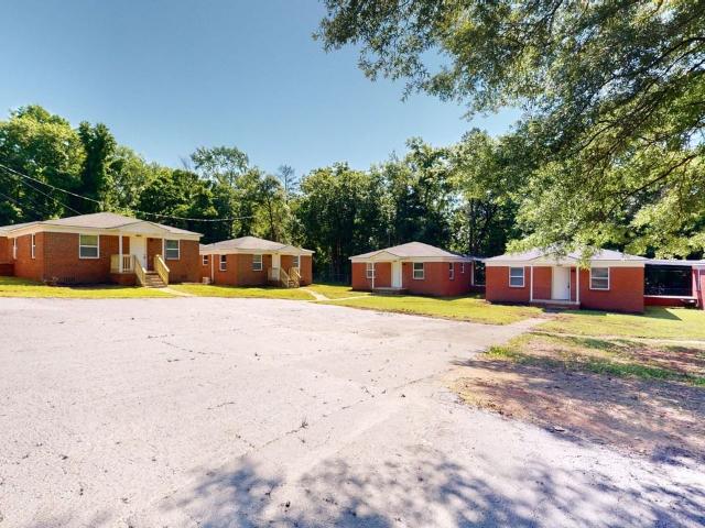 2 Bedroom Apartment for Rent at 4552 Helena St, Charlotte, NC 28208 Capitol Drive