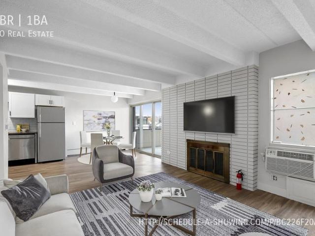 2 Bedroom Apartment for Rent at 4567 E Yale Ave #207, Denver, CO 80222 University Hills