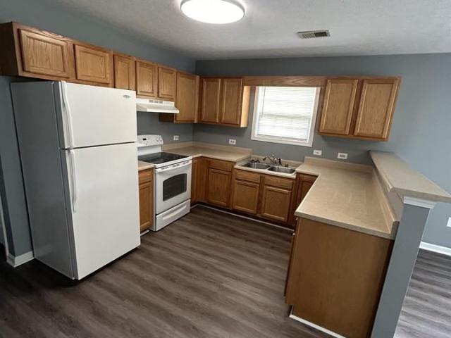 2 Bedroom Apartment for Rent at 466 Springfield Rd #1B, Elizabethtown, KY 42701