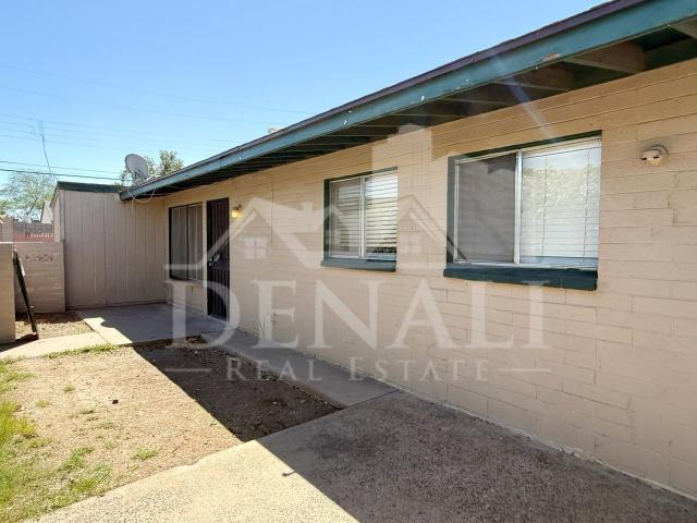 2 Bedroom Apartment for Rent at 4719 N 15th Ave #4, Phoenix, AZ 85015
