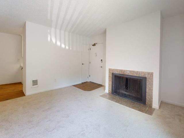 2 Bedroom Apartment for Rent at 475 Ignacio Blvd #358, Novato, CA 94949
