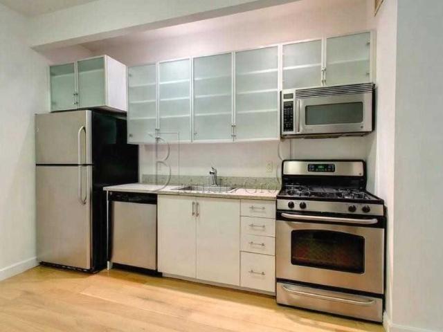 2 Bedroom Apartment for Rent at 47 Exchange Pl #2110, New York, NY 10005 Financial District