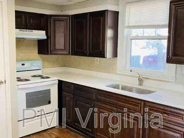 2 Bedroom Apartment for Rent at 4802 Norvella Ave #1, Norfolk, VA 23513 Brandon Place