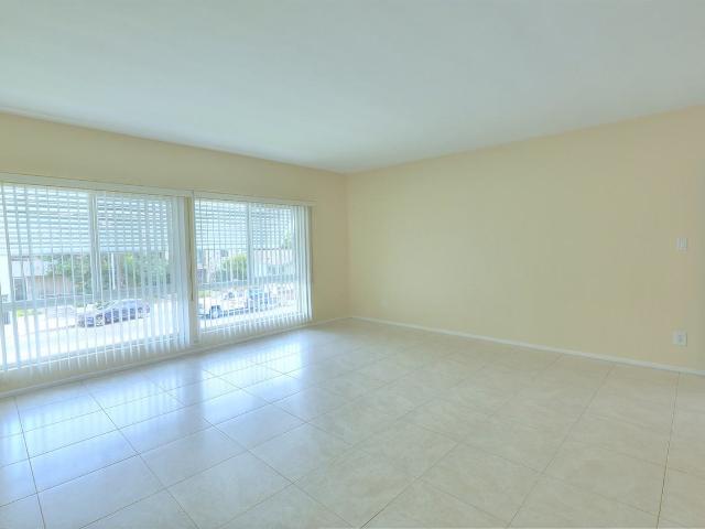 2 Bedroom Apartment for Rent at 4808 Riverton Ave #6, Los Angeles, CA 91601 Mid Town North Hollywood