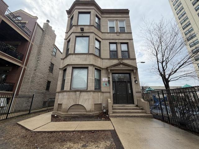 2 Bedroom Apartment for Rent at 4832 N Winthrop Ave #2W, Chicago, IL 60640 Uptown