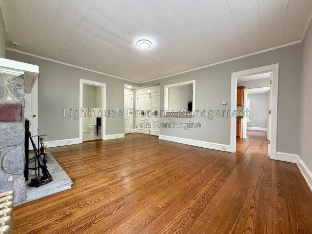 2 Bedroom Apartment for Rent at 49 Prospect Ave Ne #3, Grand Rapids, MI 49503 Heritage Hill