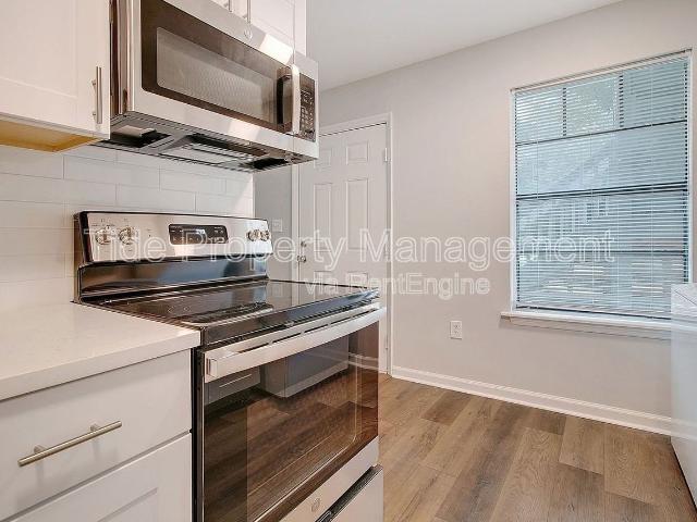 2 Bedroom Apartment for Rent at 4003 S Rhett Ave #B3, North Charleston, SC 29405