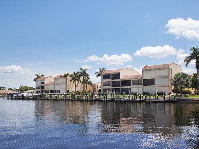 2 Bedroom Apartment for Rent at 4010 Se 20th Pl, Cape Coral, FL 33904 Caloosahatchee
