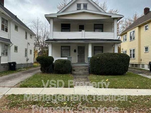 2 Bedroom Apartment for Rent at 4024 West Boulevard #DOWN, Cleveland, OH 44111 West Boulevard