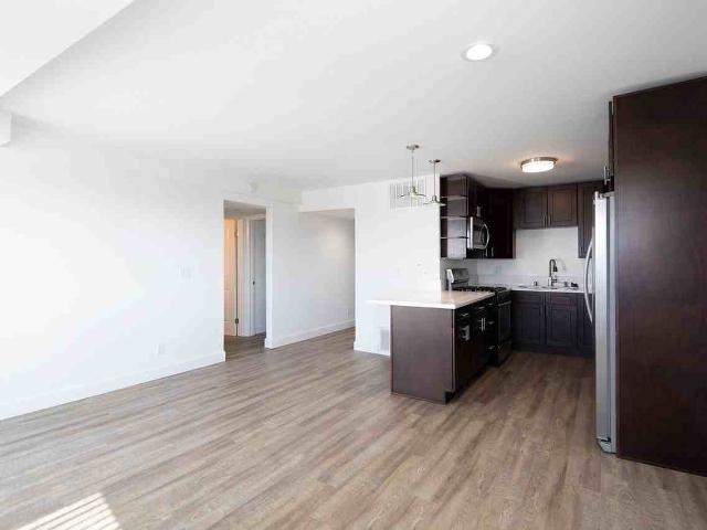 2 Bedroom Apartment for Rent at 407 Bird Rock Ave, San Diego, CA 92037 Bird Rock