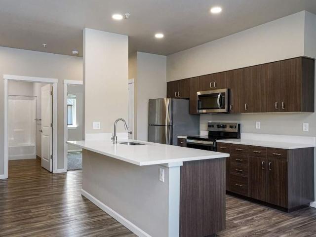 2 Bedroom Apartment for Rent at 4040 Hayesville Dr Ne, Salem, OR 97305
