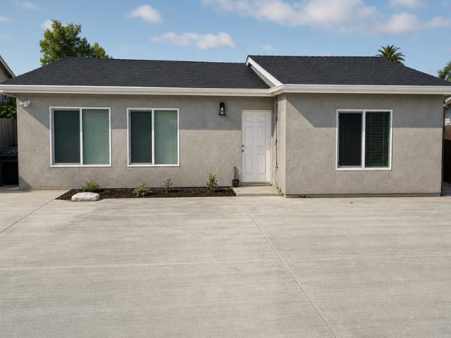 2 Bedroom Apartment for Rent at 4049 Halldale Ave, Los Angeles, CA 90062 Congress Central