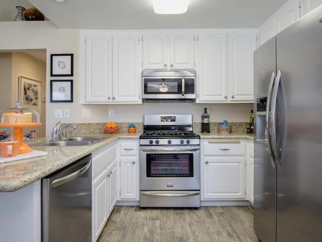 2 Bedroom Apartment for Rent at 40890 Sandy Gale Ln, Palm Desert, CA 92211