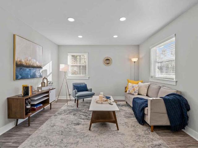 2 Bedroom Apartment for Rent at 413 Canal St #D1, Durham, NC 27701