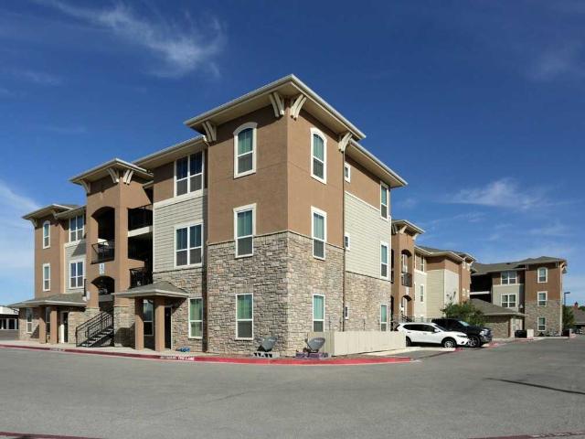 2 Bedroom Apartment for Rent at 4100 W Illinois Ave Apt B307 #B307, Midland, TX 79703 Oxford Heights