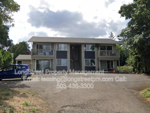 2 Bedroom Apartment for Rent at 412 Pearl St #4, Oregon City, OR 97045 Barclay Hills