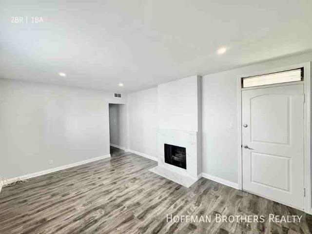 1 Bedroom Apartment for Rent at 425 N Oakhurst Dr #110A, Beverly Hills, CA 90210 Beverly Hills