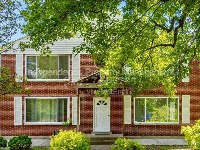 2 Bedroom Apartment for Rent at 4278 Catalpa Dr #4, Dayton, OH 45405