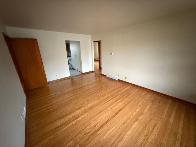 2 Bedroom Apartment for Rent at 4301 Wooded Way, Louisville, KY 40219 Newburg