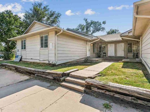 2 Bedroom Apartment for Rent at 4319 S Elizabeth Ave #4, Wichita, KS 67217 South Seneca