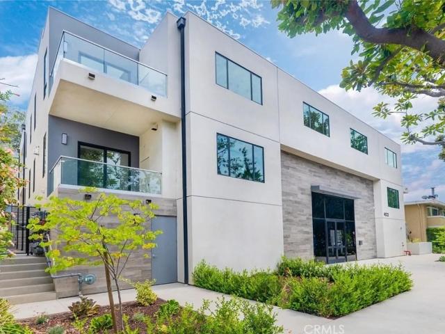 2 Bedroom Apartment for Rent at 4322 Gentry Ave, Los Angeles, CA 91604 Studio City