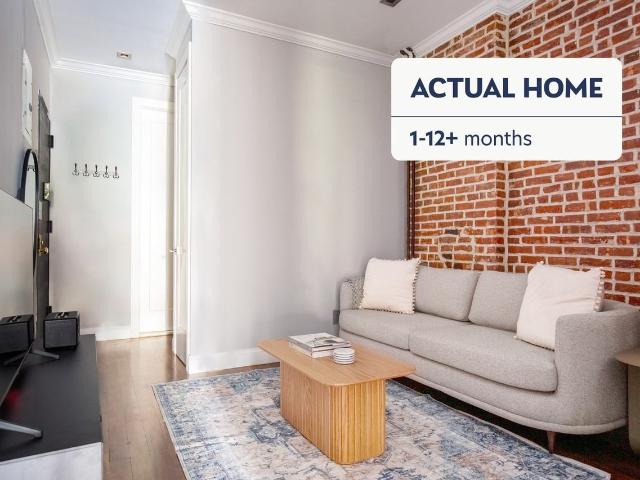 2 Bedroom Apartment for Rent at 434 W 52nd St #909, New York, NY 10019 Hell's Kitchen