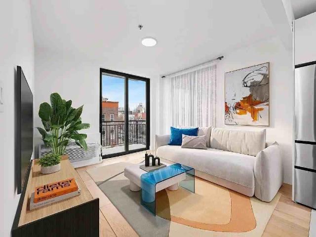 2 Bedroom Apartment for Rent at 435 Central Ave #1A, New York, NY 11221 Bushwick