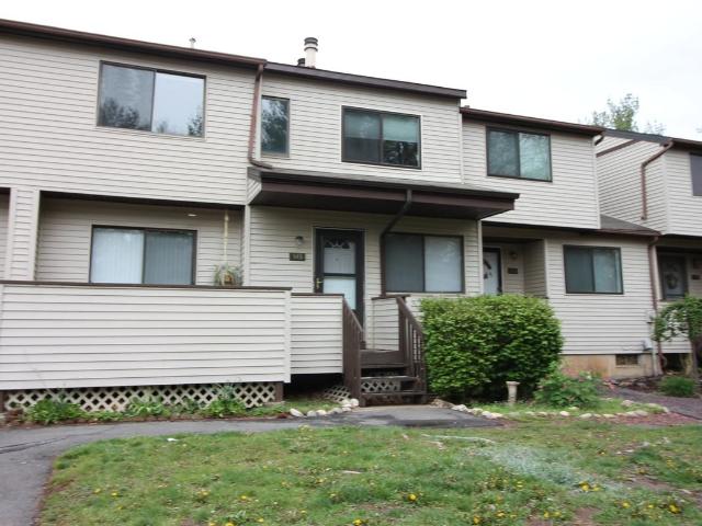 2 Bedroom Apartment for Rent at 545 Cypress Rd, Newington, CT 06111