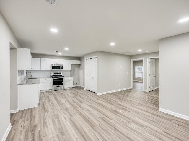 2 Bedroom Apartment for Rent at 5494 Saddle Club Rd #3, Gainesville, GA 30506