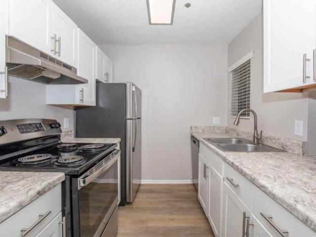 2 Bedroom Apartment for Rent at 5505 S Mission Rd, Tucson, AZ 85746 Midvale Park