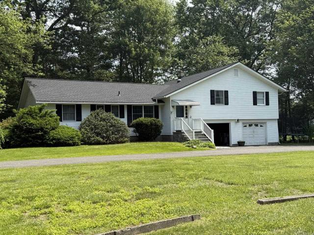 2 Bedroom Apartment for Rent at 56 Wedgewood Dr, Naugatuck, CT 06770