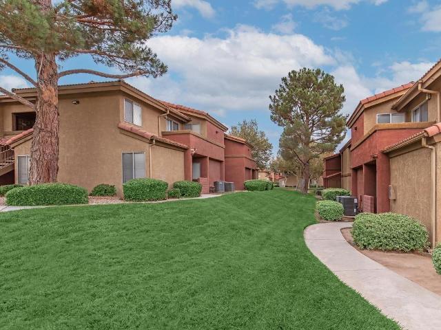 2 Bedroom Apartment for Rent at 570 Knollview Ct, Palmdale, CA 93551