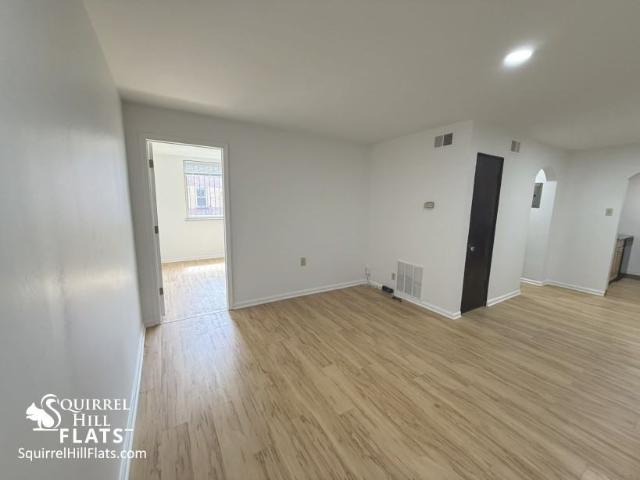 2 Bedroom Apartment for Rent at 5710 Phillips Ave #A2, Pittsburgh, PA 15217 Squirrel Hill South