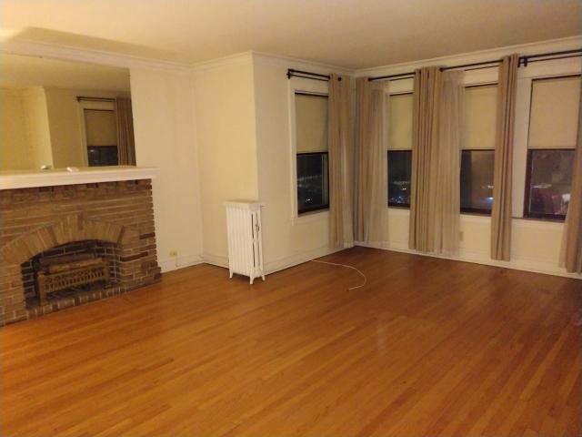 2 Bedroom Apartment for Rent at 5735 North Campbell Avenue #1, Chicago, IL 60659 West Ridge