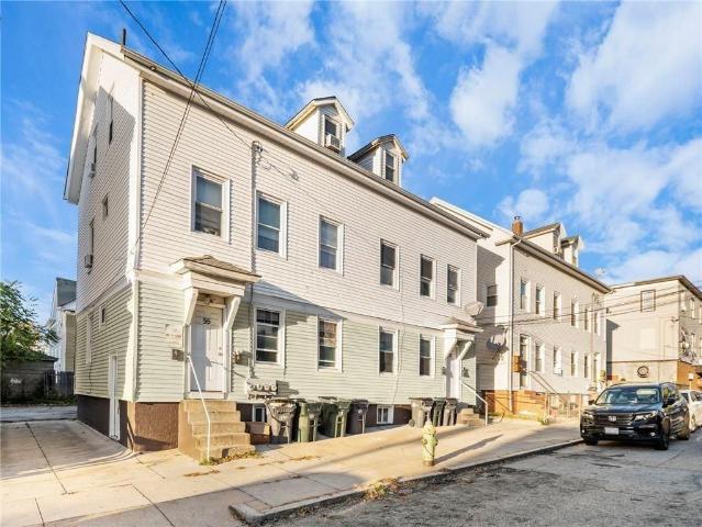 2 Bedroom Apartment for Rent at 57 Fairmount Ave #1, Providence, RI 02908 Mount Pleasant