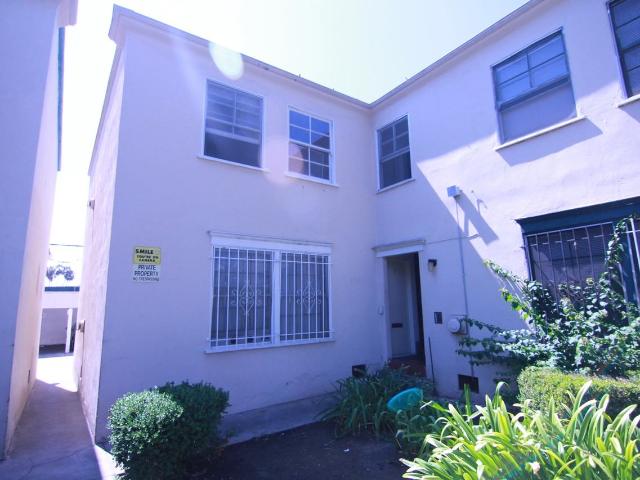 2 Bedroom Apartment for Rent at 5920 Melrose Ave #6, Los Angeles, CA 90038 Greater Wilshire