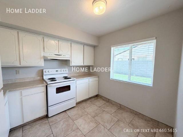 2 Bedroom Apartment for Rent at 501 E 8th Ave #1, Mesa, AZ 85204