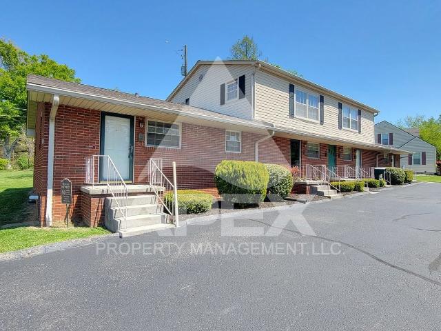 2 Bedroom Apartment for Rent at 5024 Jacksboro Pike #1, Knoxville, TN 37918