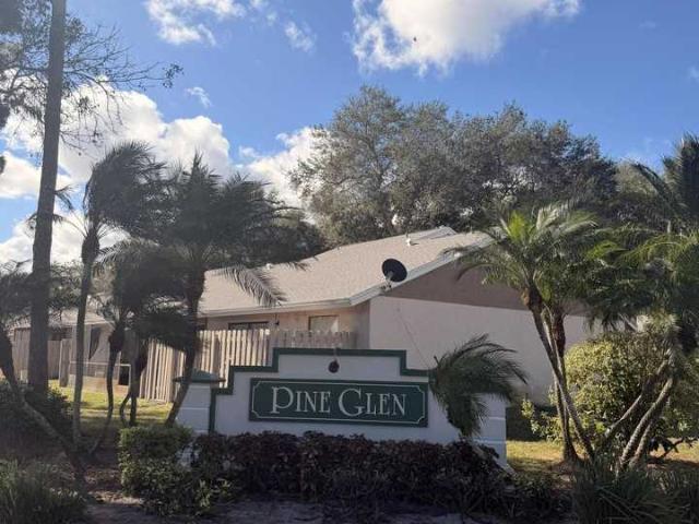 2 Bedroom Apartment for Rent at 5025 Pine Abbey Dr S, Miami, FL 33415 Abbey Park