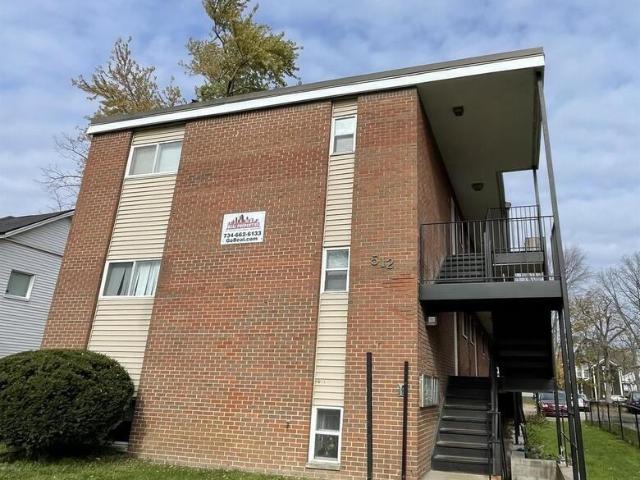 2 Bedroom Apartment for Rent at 512 Washtenaw Rd #17, Ypsilanti, MI 48197