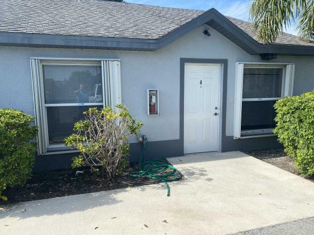 2 Bedroom Apartment for Rent at 512 Se 6th St #1, Cape Coral, FL 33990 Hancock