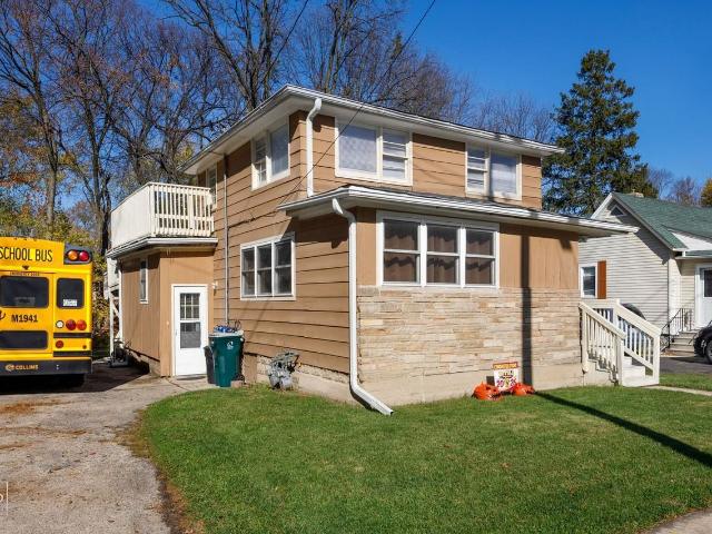 2 Bedroom Apartment for Rent at 521 E Wilson St, Batavia, IL 60510