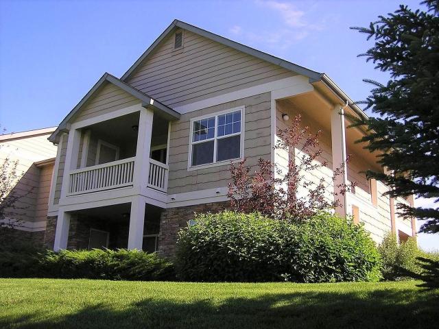 2 Bedroom Apartment for Rent at 5225 White Willow Dr #J130, Fort Collins, CO 80528 Willow Springs