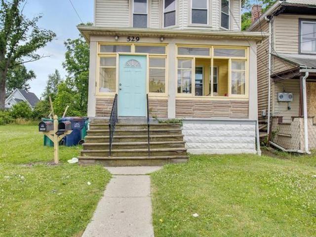 2 Bedroom Apartment for Rent at 529 Winslow Ave, Buffalo, NY 14211 Grider