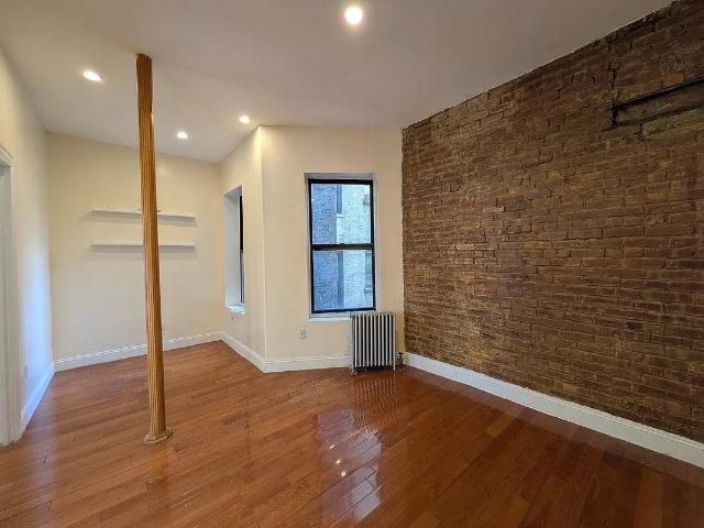 2 Bedroom Apartment for Rent at 533 W 158th St #32, New York, NY 10032 Washington Heights