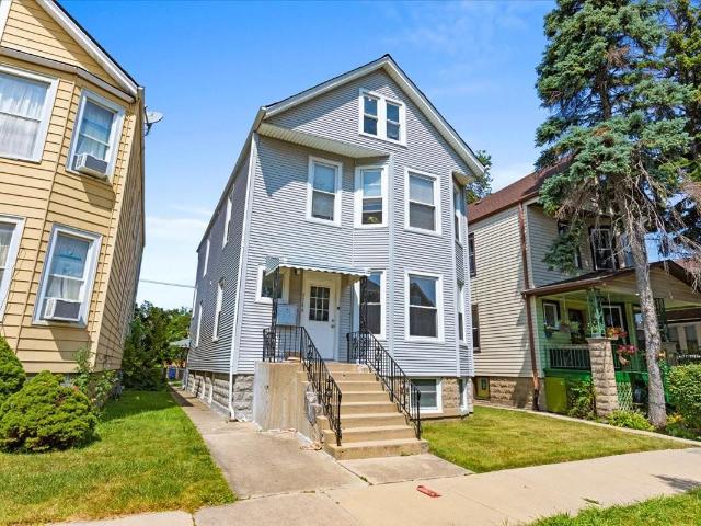 2 Bedroom Apartment for Rent at 5344 W Eddy St #1, Chicago, IL 60641 Portage Park