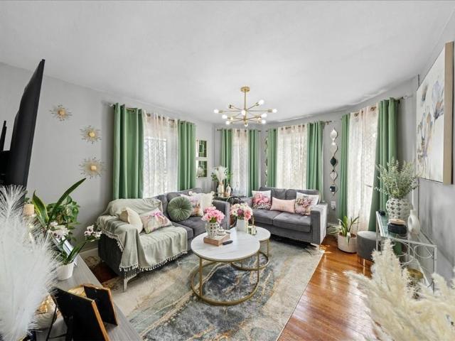 2 Bedroom Apartment for Rent at 53 Sterling Ave #1, Providence, RI 02909 Silver Lake