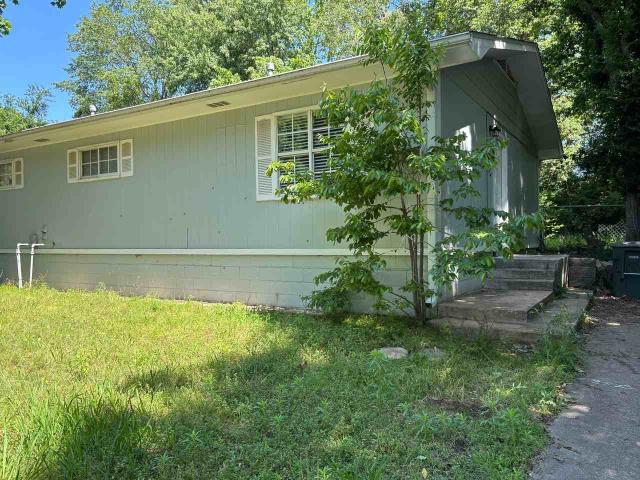 2 Bedroom Apartment for Rent at 6450 W Nicole Ln, Fayetteville, AR 72704